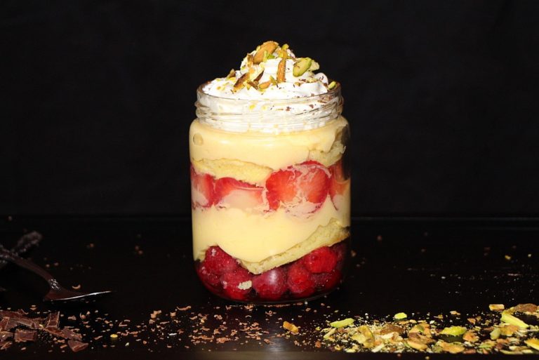The Perfect Individual Trifle - Aroma and Essence