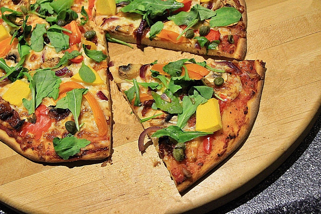 Perfect Vegetable Pizza - Aroma and Essence